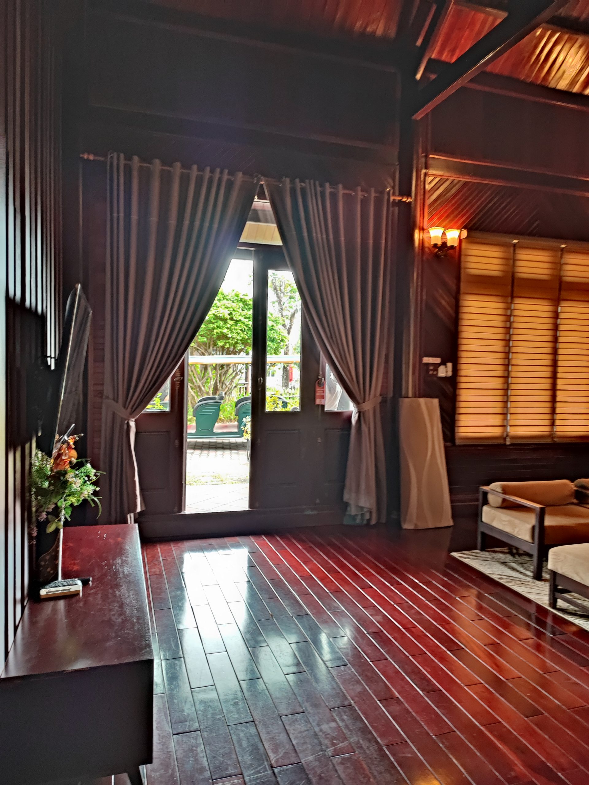 TẠI SAO CHỌN TỪNG CÂY GỖ TRƯỚC KHI THI CÔNG LÀ CẦN THIẾT? - Penta Homes